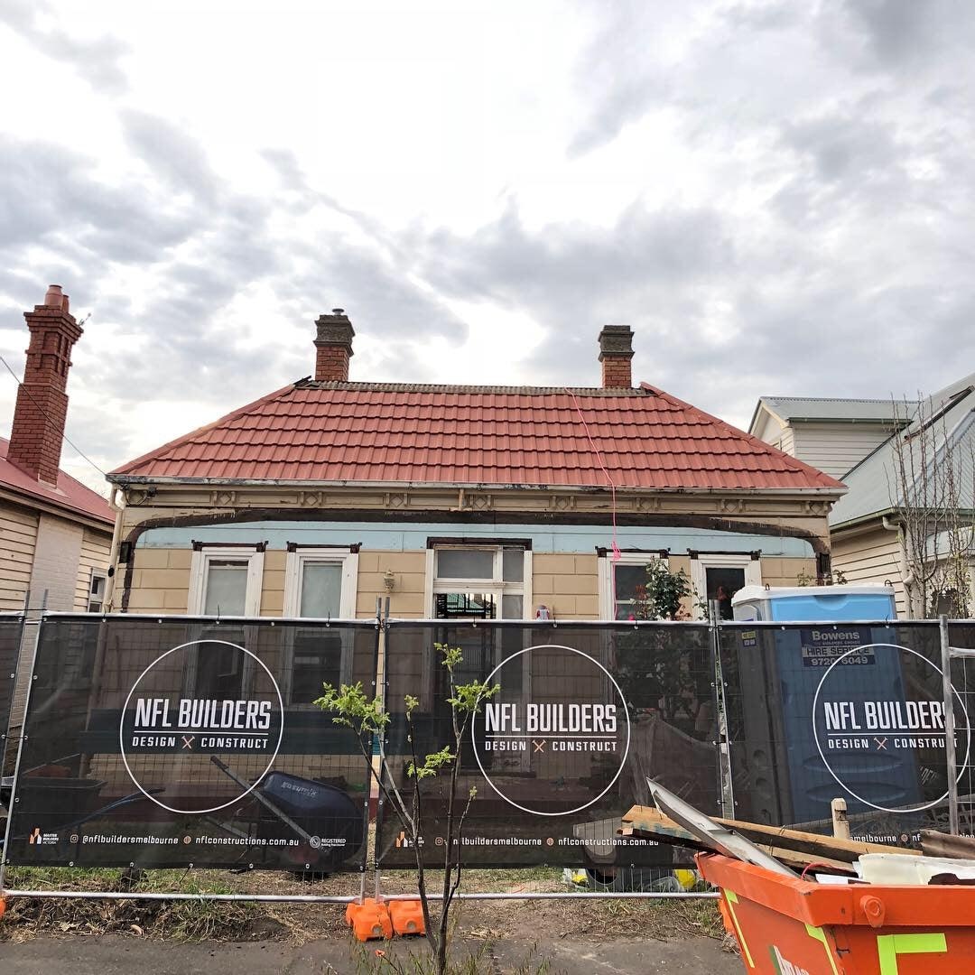 temporary fence signage