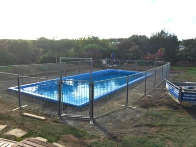 temporary pool fencing