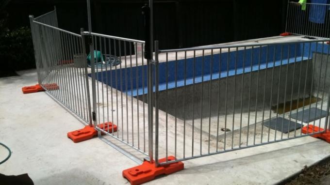 temporary pool fencing